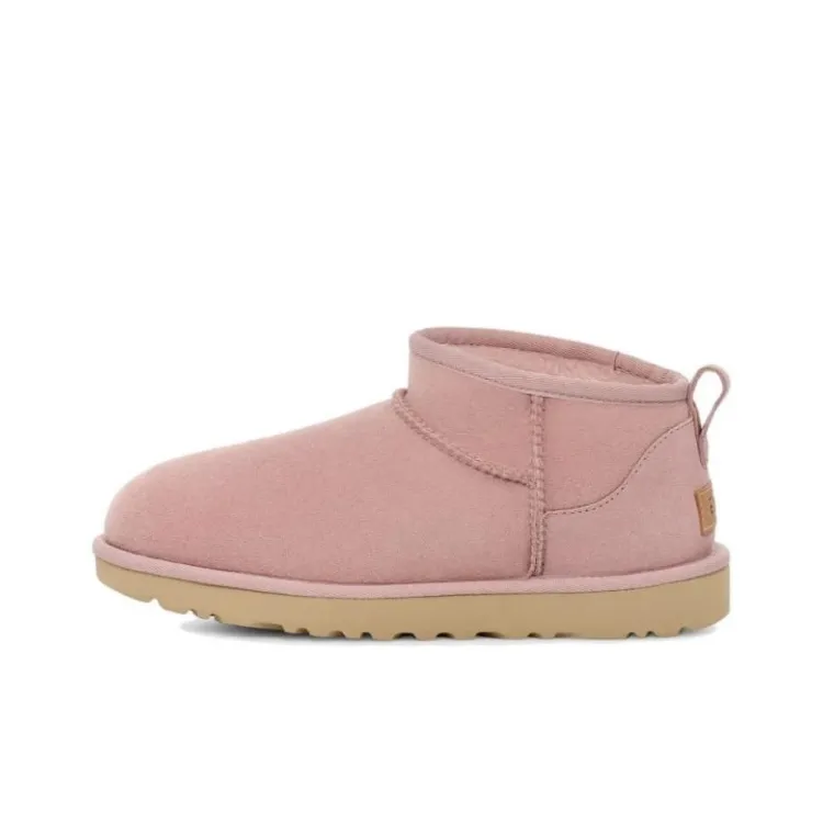 Step into Style: The Allure of Women's Pink UGG Boots Step into Style: The Allure of Women's Pink UGG Boots